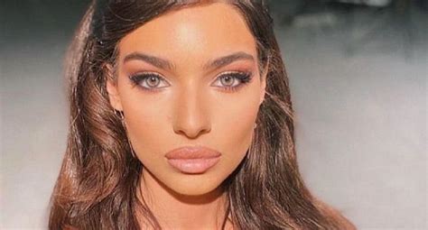 სამყაროში ყველაზე სასურველი მამაკაცი და ის ჩემია ნინი გოგიჩაიშვილი თხოვდება Ambebi Ge