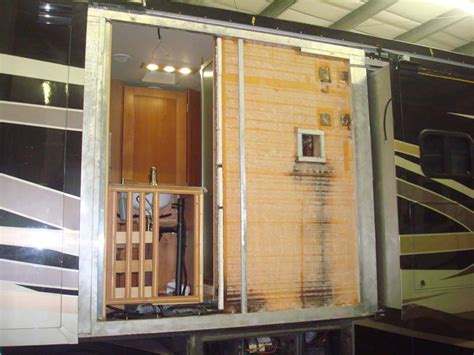 RV Collision Repair Northwest Coach Truck Trailer And Marine