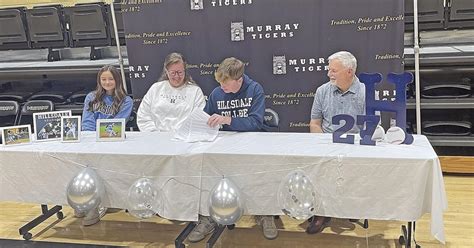 Tigers Tucker Inks Baseball Letter With Hillsdale High Schools
