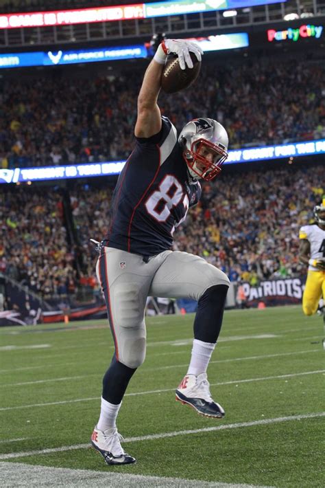 Tip Toeing Gronk Patriots Nevspit Gronkspike Gronkowski New
