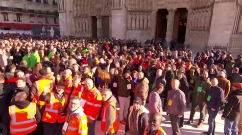 Día Histórico En Francia Primeras Imágenes Del Interior De Notre Dame