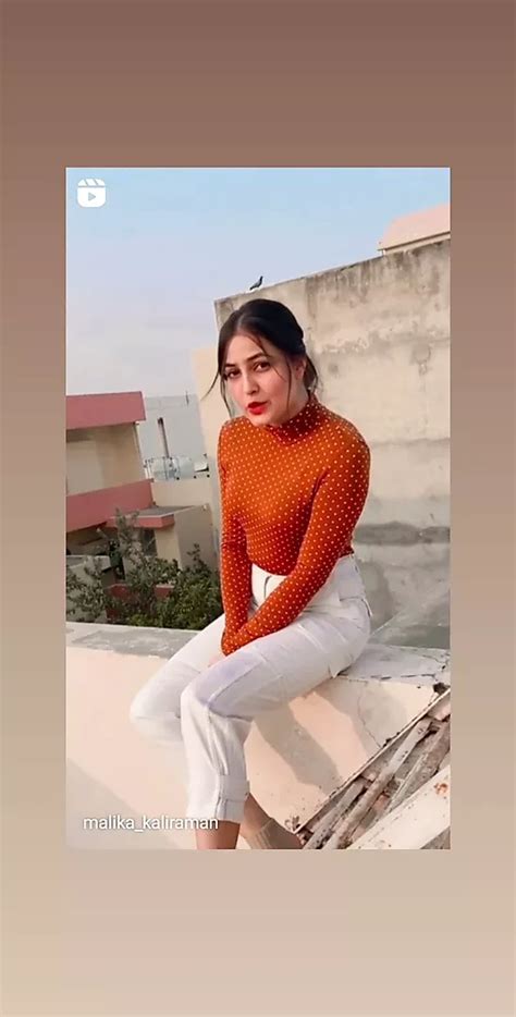Is Ladki Ki Ki Sex Ki Video Dekhni Hai To Mera Kahana Subscr Celebrity