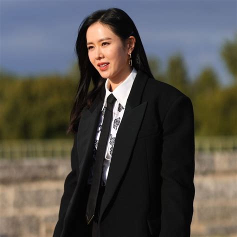 南韓不老女神！孫藝珍、宋慧喬「黑白配」 網嚇：像18歲少女 蕃新聞