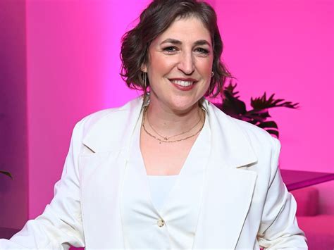 Mayim Bialik Confirms Blossom Reboot With Original Cast But Not As A