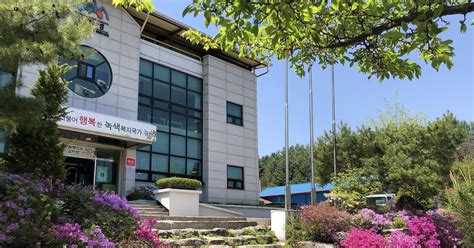 민북지역국유림관리소 다음 세대 위한 어린나무 가꾸기 추진
