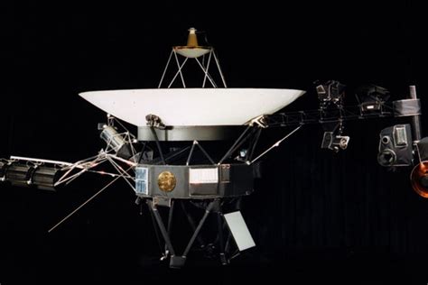 Nasa Beamed A Tweet Into Space In Honor Of Voyager 1s 40th Anniversary