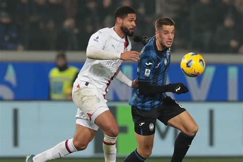Milan Atalanta Alle 21 Torna La Coppa Italia Come Vederla In