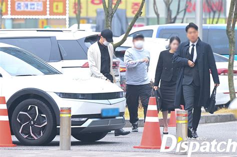 현장포토 “질문에 침묵만”신혜성 묵묵부답 출석 디스패치 뉴스는 팩트다