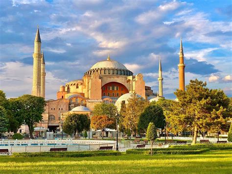 Its Official Hagia Sophia Will Reopen As A Mosque Upd Orthodox Times En