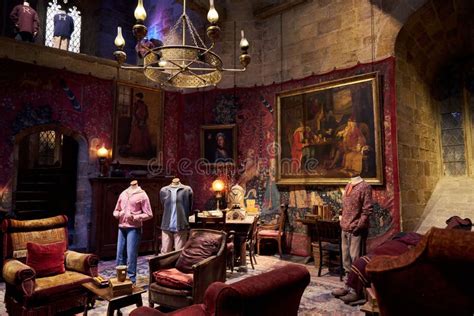 Gryffindor Common Room In Warner Bros Editorial Stock Image Image Of Visitors Interior 267594389