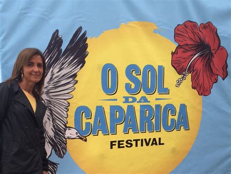 Cartaz De Luxo No Sol Da Caparica 2017