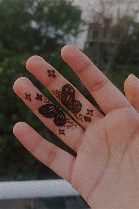 59 Timeless Pattern And Artistry Henna Designs Minimal Split