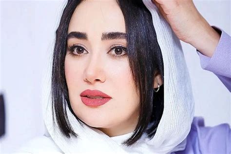 استایل گنگ و موتور سواری بهاره افشاری در خیابان های تهران عکس