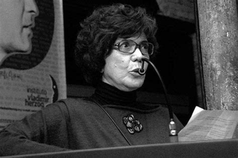 Nos 60 Anos Do Golpe Clarice Herzog Será Anistiada Por Perseguição Na