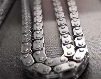 Cloyes Timing Chain Vs OEM Timing Chain For Your Vehicle