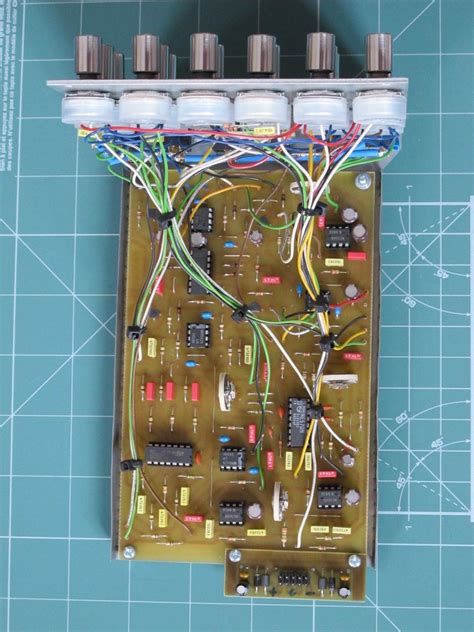 Clangora Swiss Army Metallic Sound Synth Syntherjack Synthesizer Diy Electronic Circuit