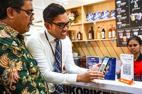 Qris Pengertian Manfaat Jenis Dan Batas Nominal Transaksi