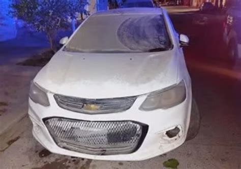 Aseguran vehículo con reporte de robo en Gómez Palacio