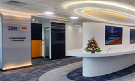 Ibm Partners Aws To Launch New Innovation Lab In India