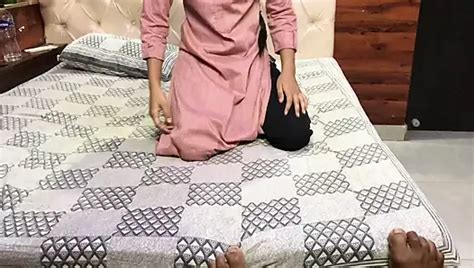 Desi Riya Fucked Hard For The Very First Time Xhamster