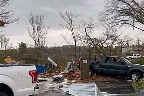 Aumenta A 21 Cifra De Muertos Por Tornados En Estados Unidos Bi Noticias
