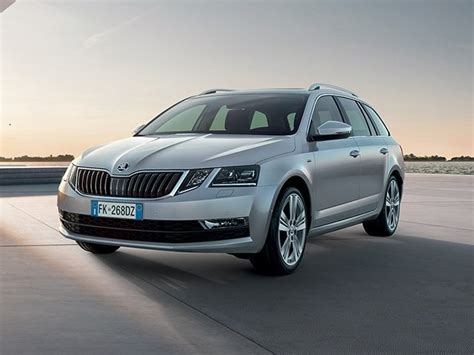 Comparativa Skoda Octavia E Skoda Scala Caraffinity Es