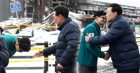 90도 인사하고 팔 두드리고‥尹 韓 정면충돌 이틀 만에 봉합