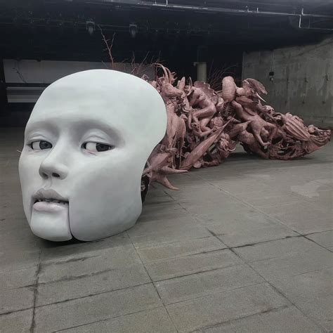 Jinah Roh 2024 AI Based Interactive Bust PLA Steel Etc 250640