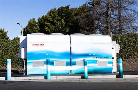 Honda Reusing Vehicle Fuel Cells To Build 500 Kw Stationary Fuel Cell System Pv Magazine