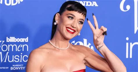 Katy Perry ‘celebrating Her ‘life Giving Breasts