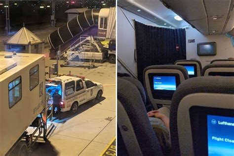 Passenger Dies Mid Flight After Liters Of ‘blood Erupts From His Mouth