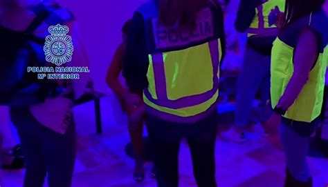Liberan A 20 Mujeres Explotadas Sexualmente Por Una Red Criminal