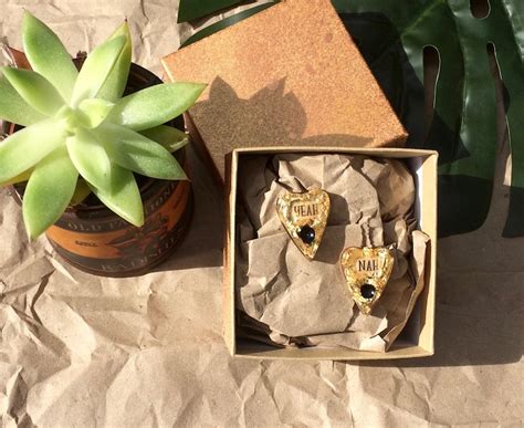 Yeah Nah Mini Planchette Pin Set Stern Face Etsy