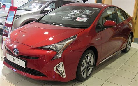 Toyota Prius Technische Daten PS Motoren Maße Leistung alle Generationen