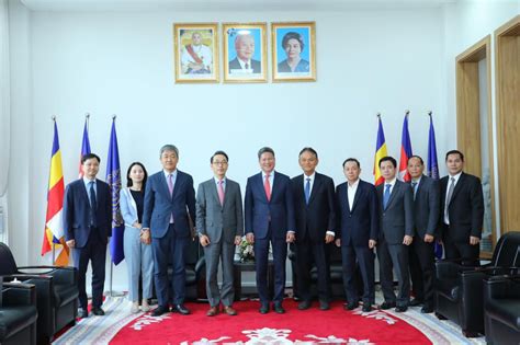 រាជរដ្ឋាភិបាលកម្ពុជា កំពុងដំណើរការនិតិវិធីជ្រើសរើសក្រុមហ៊ុនសាងសង់ស្ពានមិត្តភាពកម្ពុជា កូរ៉េ