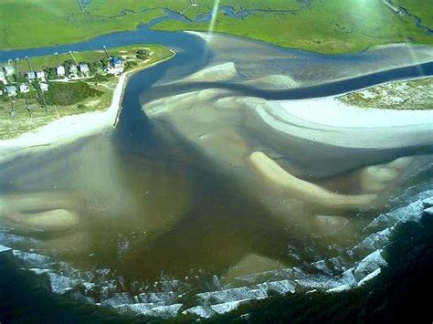 Tidal Delta A Sand Bar Or Shoal Formed In The Entrance Of An Inlet By The Action Of Reversing