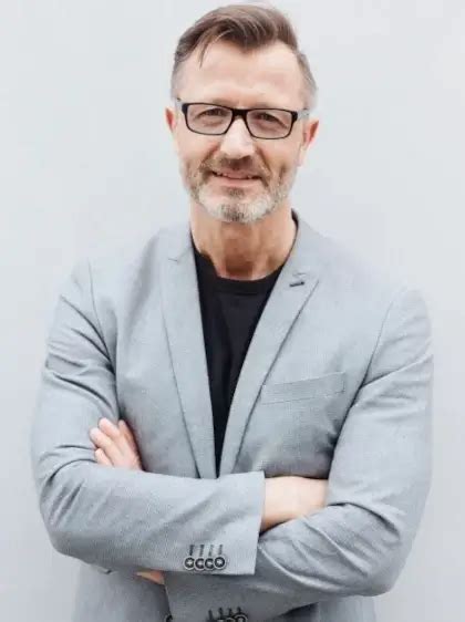 Cisco Licensing Guide Activate And Manage Efficiently Cisco Licensing Guide Activate And Manage Efficiently