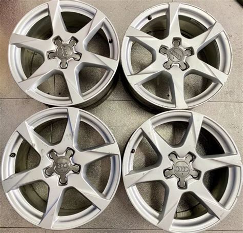 Set 4 Cerchi In Lega Originali Audi A3 A4 8k 8k0601025k 5x112 17