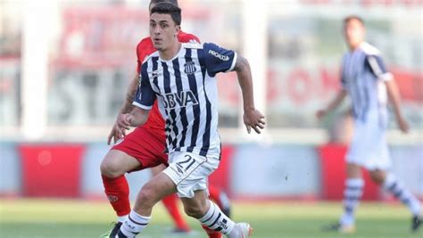 Joel Soñora Se Convirtió En El Segundo Refuerzo De Banfield Política