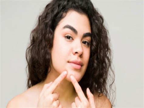 How To Reduce Pimple Marks From Skin Whitening Home Remedy Besan चेहरे