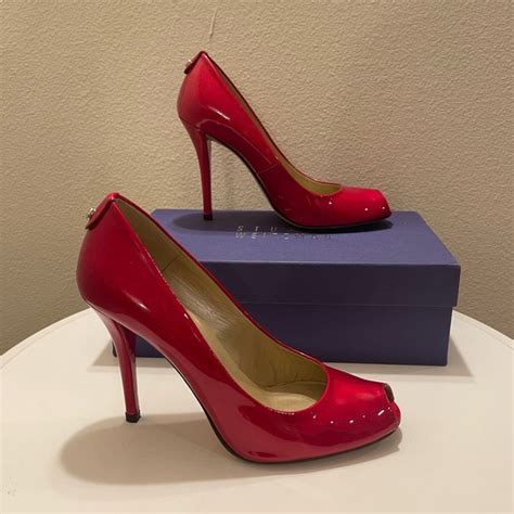 Stuart Weitzman Shoes Holiday Hotness Step Into Elegance Stuart Weitzmans Patent Leather