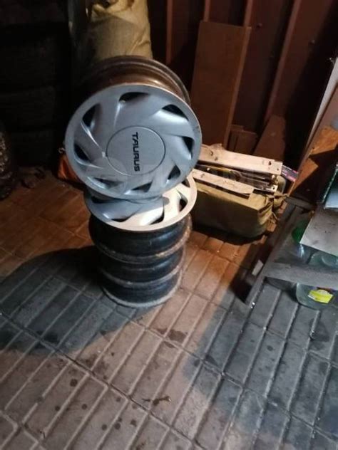 Диски штампованные с колпаками Ford Taurus комплект, R15", 4 шт ...