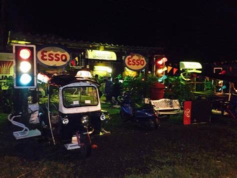 ละหานทรายบาร์ Pub And Bar Lahan Sai