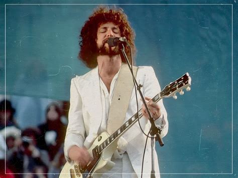 The Fleetwood Mac Cover Lindsey Buckingham Has Never Forgiven