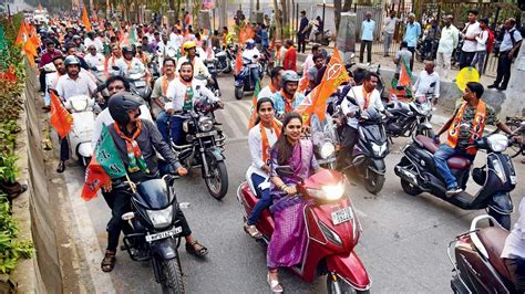 Mumbai Bjp Shinde Senas Ashirwad Yatra A Bmc Poll Campaign