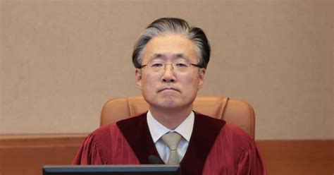 헌법재판소장 권한대행에 김형두 재판관 선출…당분간 7인 체제