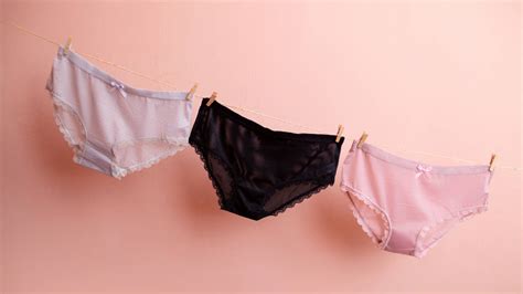 Es Verdad Que Hay Que Tirar La Ropa Interior Despu S De Un A O
