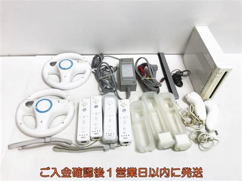 【全体的に状態が悪い】【1円】任天堂 Wii 周辺機器 ハンドル ヌンチャク リモコン等 ゲーム機本体 まとめ売り セット 未検品 ジャンク