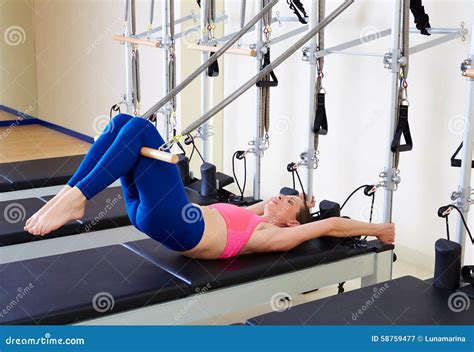 Pilates Reformer Woman Short Spine Exercise Stock Image Image Of Flexibility Reformer