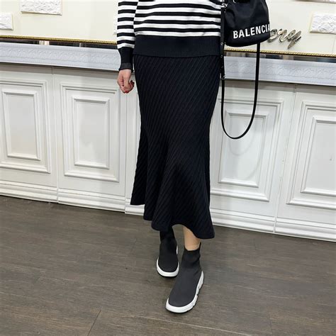 페어 머메이드 니트 롱스커트